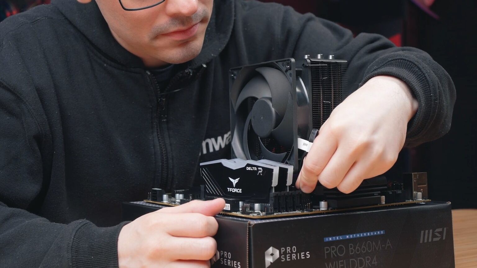 How to Clean Thermal Paste Off CPU - DIY Maintenance - Hero Collector